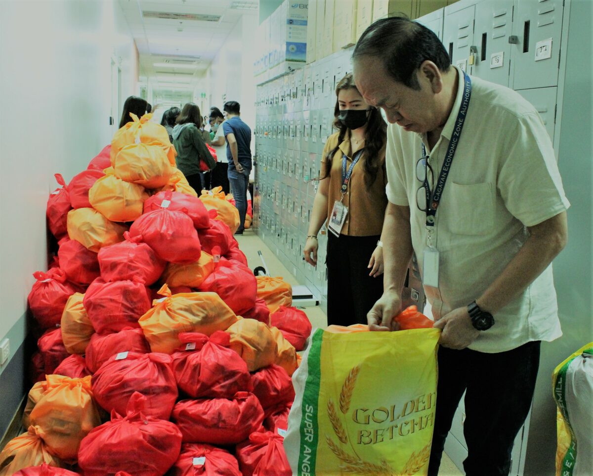 CEZA sends relief goods to Cagayan Valley - The Valley Journal
